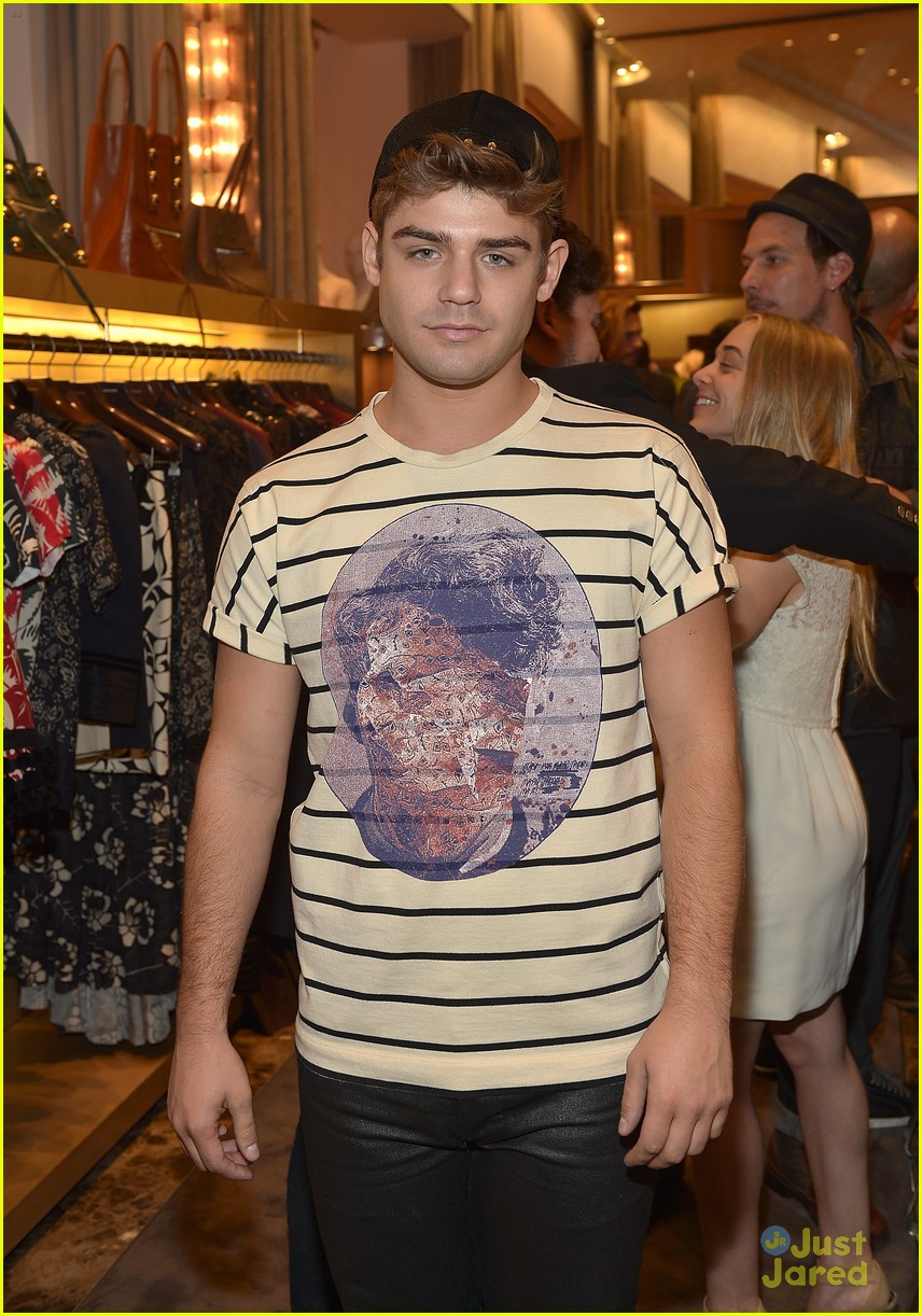 Claudia Lee & Becca Tobin: Marc Jacobs Spring/Summer 2014 Collection ...