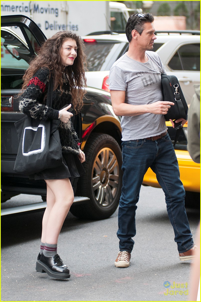 Lorde: 'Super Focused On Making New Music' | Photo 604369 - Photo ...