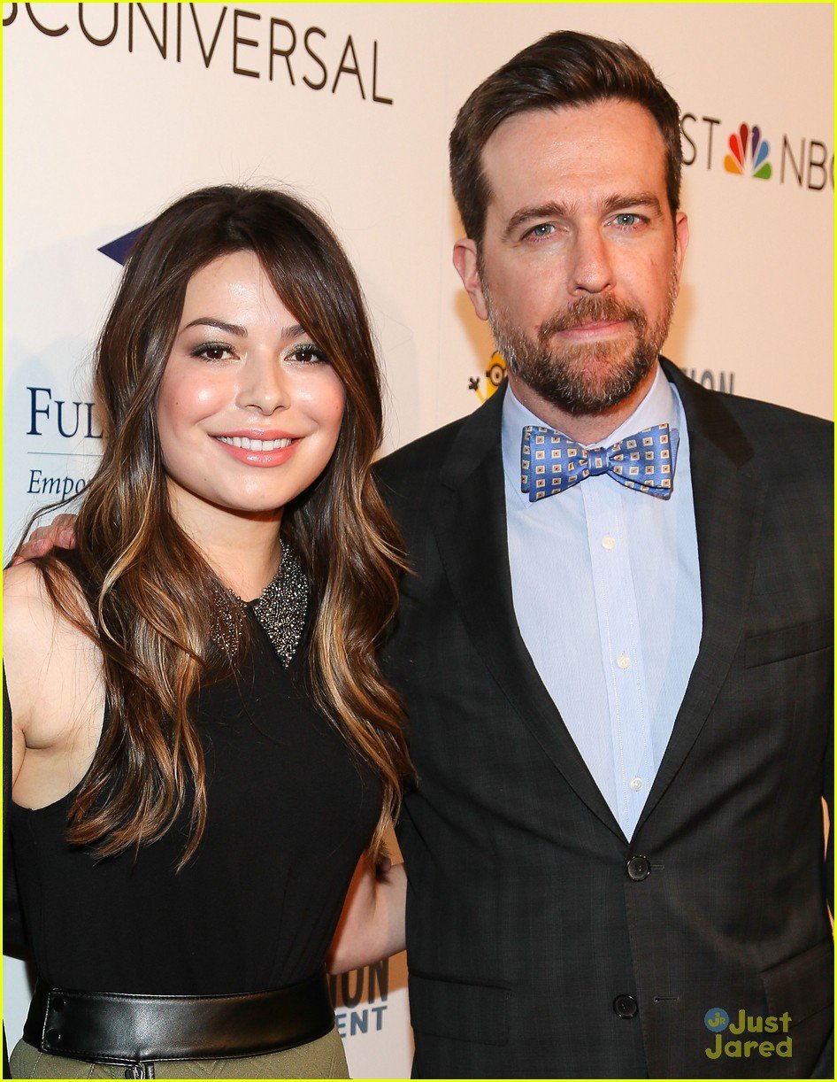 Miranda Cosgrove & Dana Gaier: Stars Benefit Gala 2013 | Photo 611037 ...