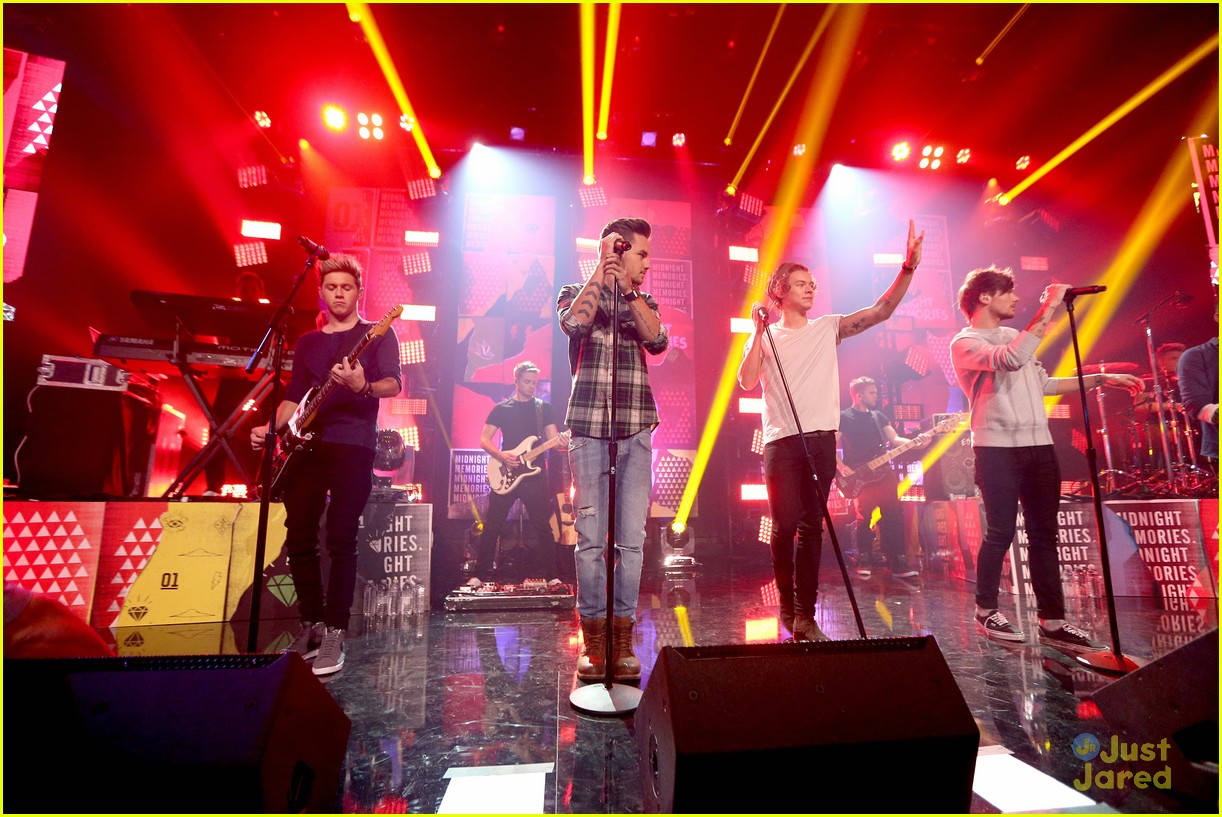 One Direction: 'Midnight Memories' Album Release Party! | Photo 620809 ...