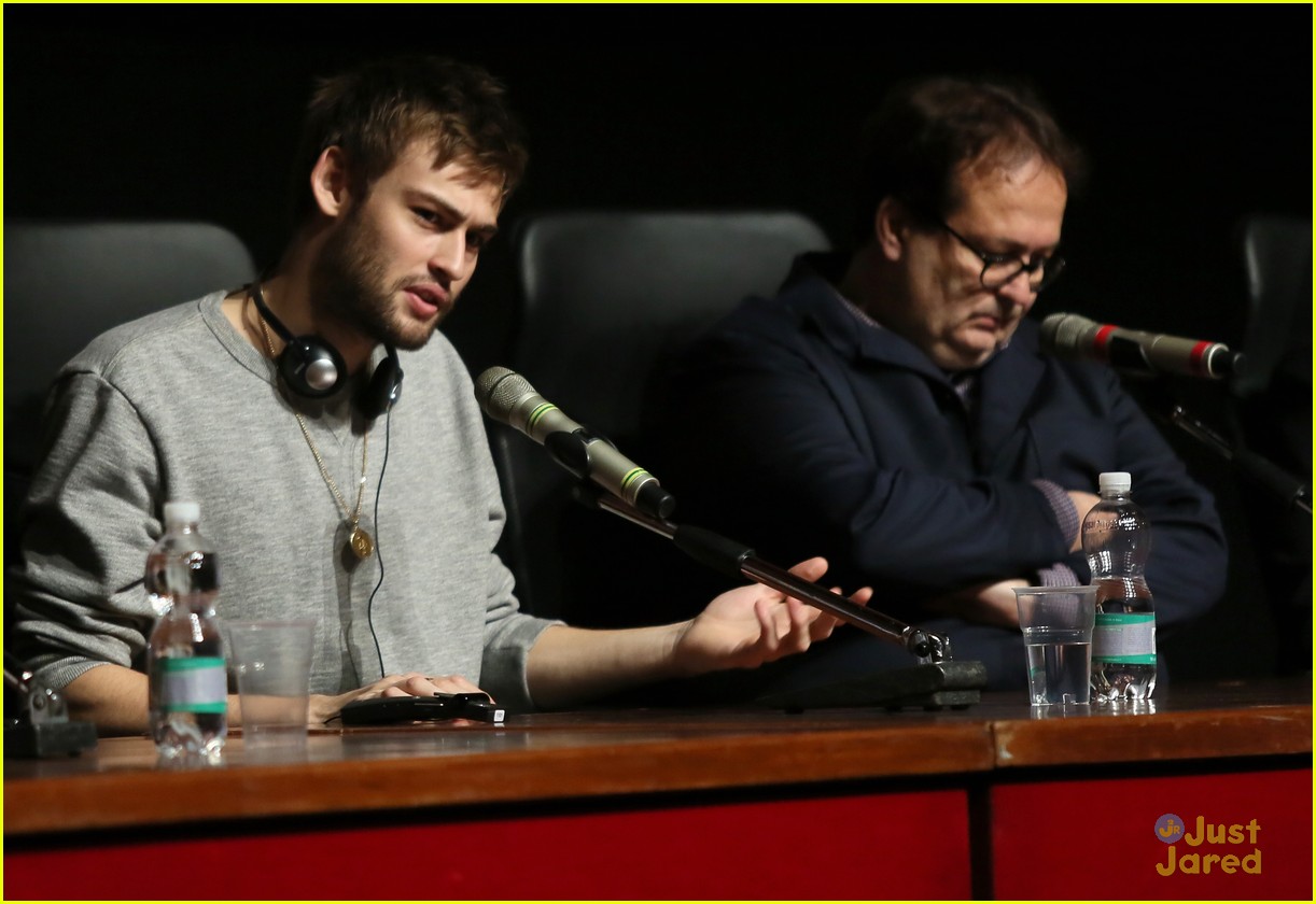 Douglas Booth: 'Romeo and Juliet' at Rome Film Festival 2013 | Photo ...