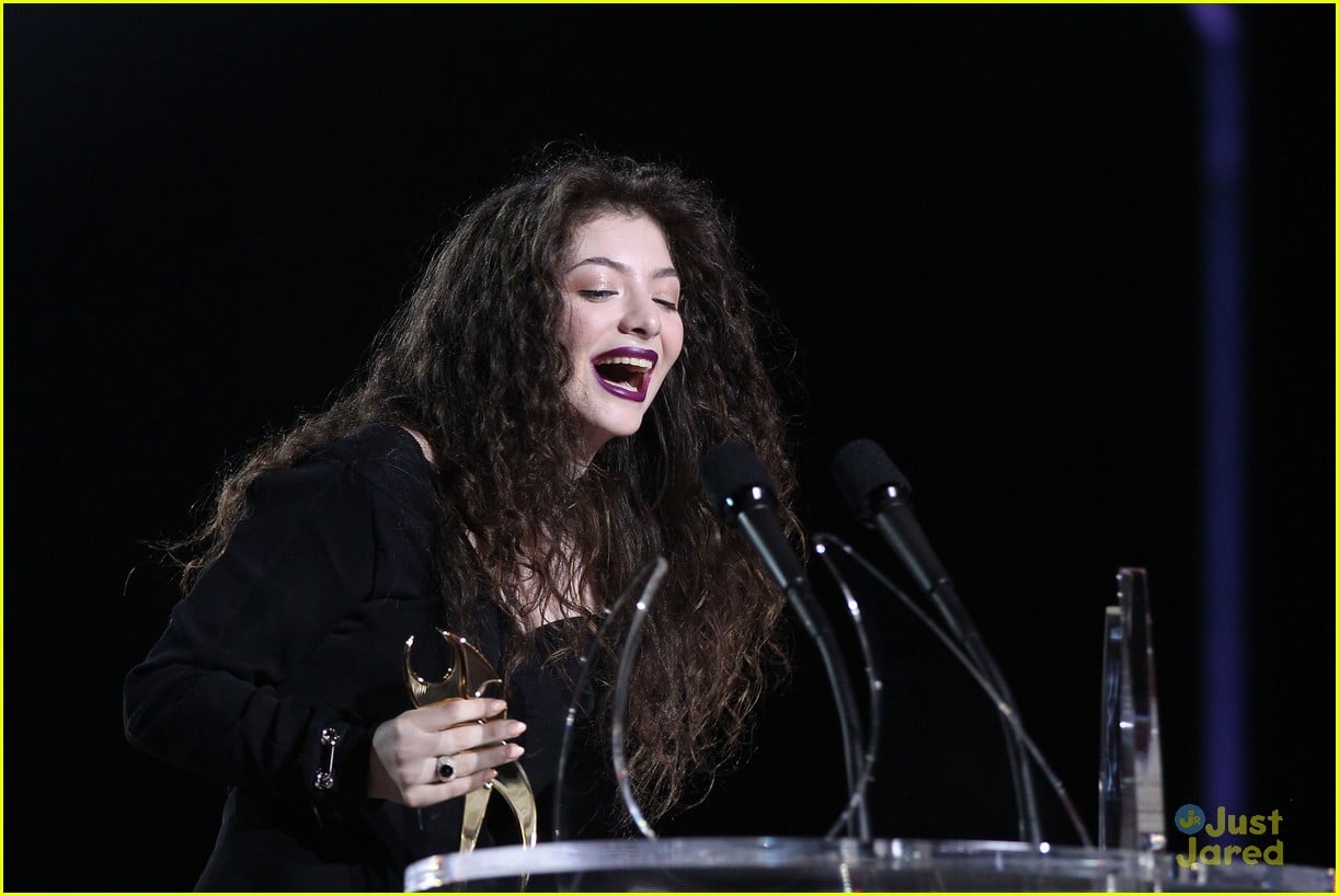 Lorde: New Zealand Music Awards Winner! | Photo 620300 - Photo Gallery ...