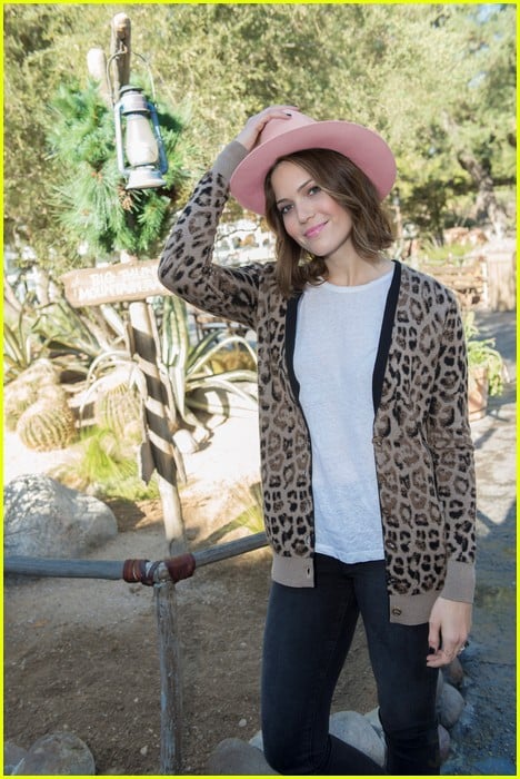 Lucas Grabeel: 'Sheriff Callie's Wild West' Clip (Exclusive!) | Photo ...