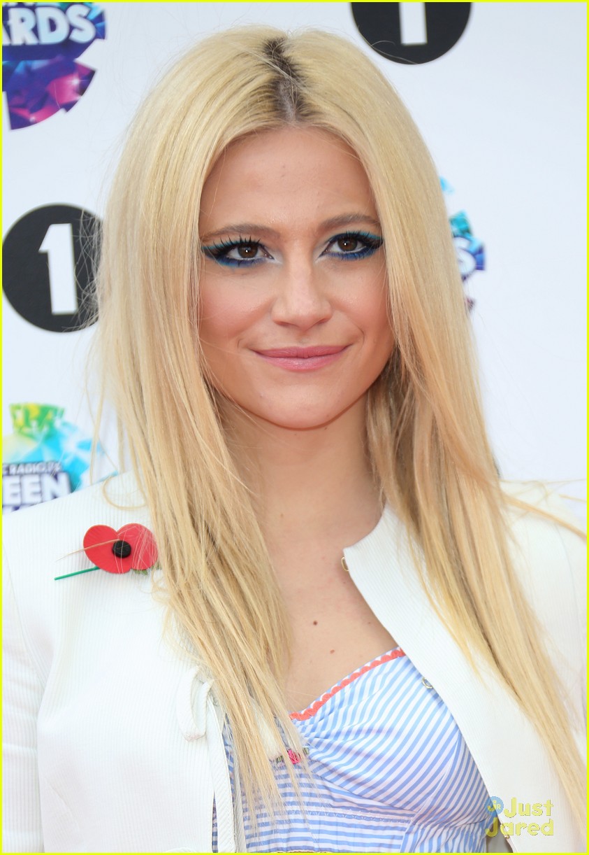 Pixie Lott: BBC Radio 1 Teen Awards with Jack & Finn Harries! | Photo 613798 - Photo Gallery ...