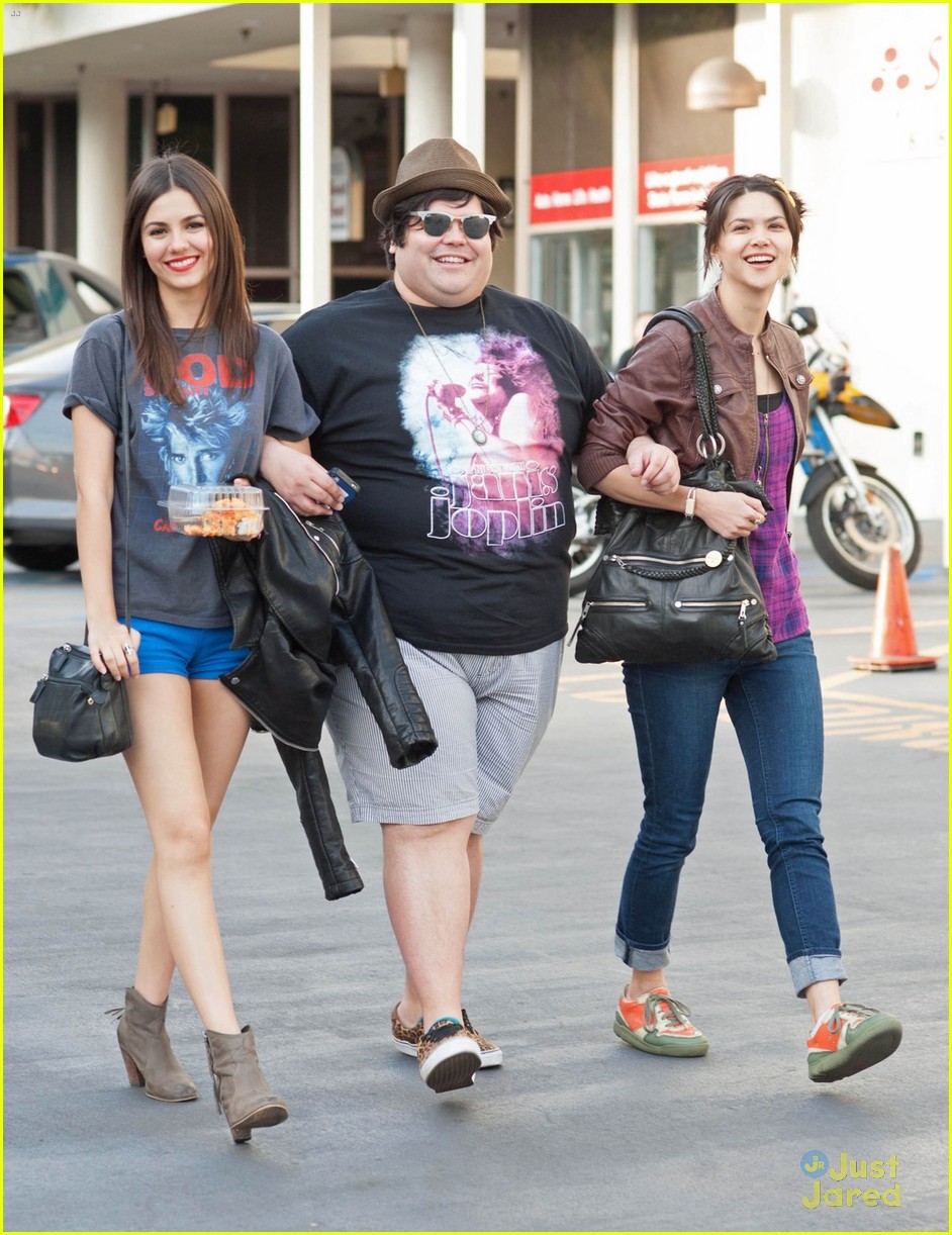 Victoria Justice: 'Eye Candy' Lunch Outing! | Photo 636392 - Photo ...