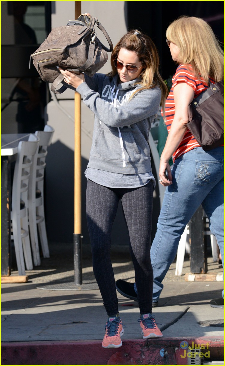 Ashley Tisdale Wishes Niece Mikayla Happy Birthday on Instagram | Photo ...