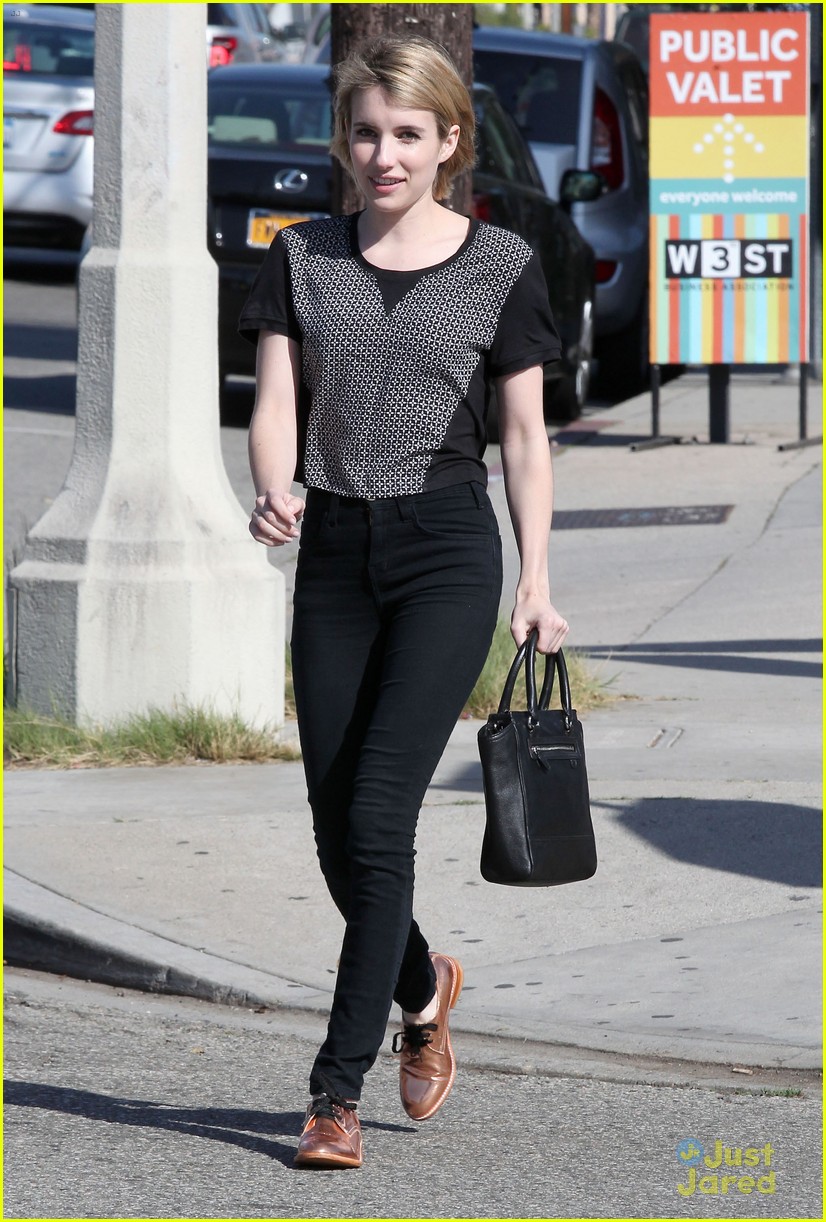 Emma Roberts is Rooting for Caleb Perry Johnson on 'American Idol ...