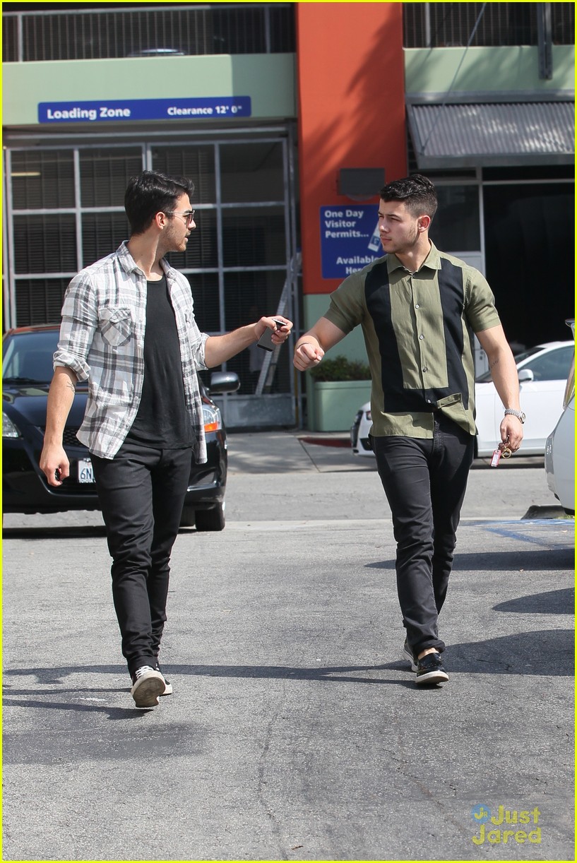Joe Jonas Debuts 'Your Next Driver' Teaser After Lunch with Nick Jonas ...