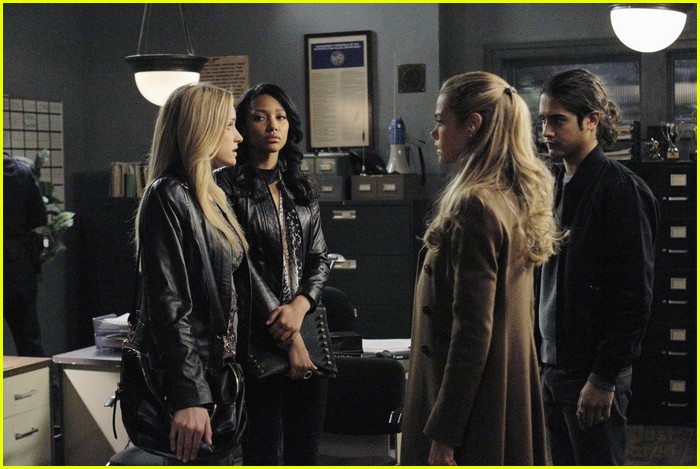 What's Happening on Tonight's 'Twisted'? | Photo 656247 - Photo Gallery ...