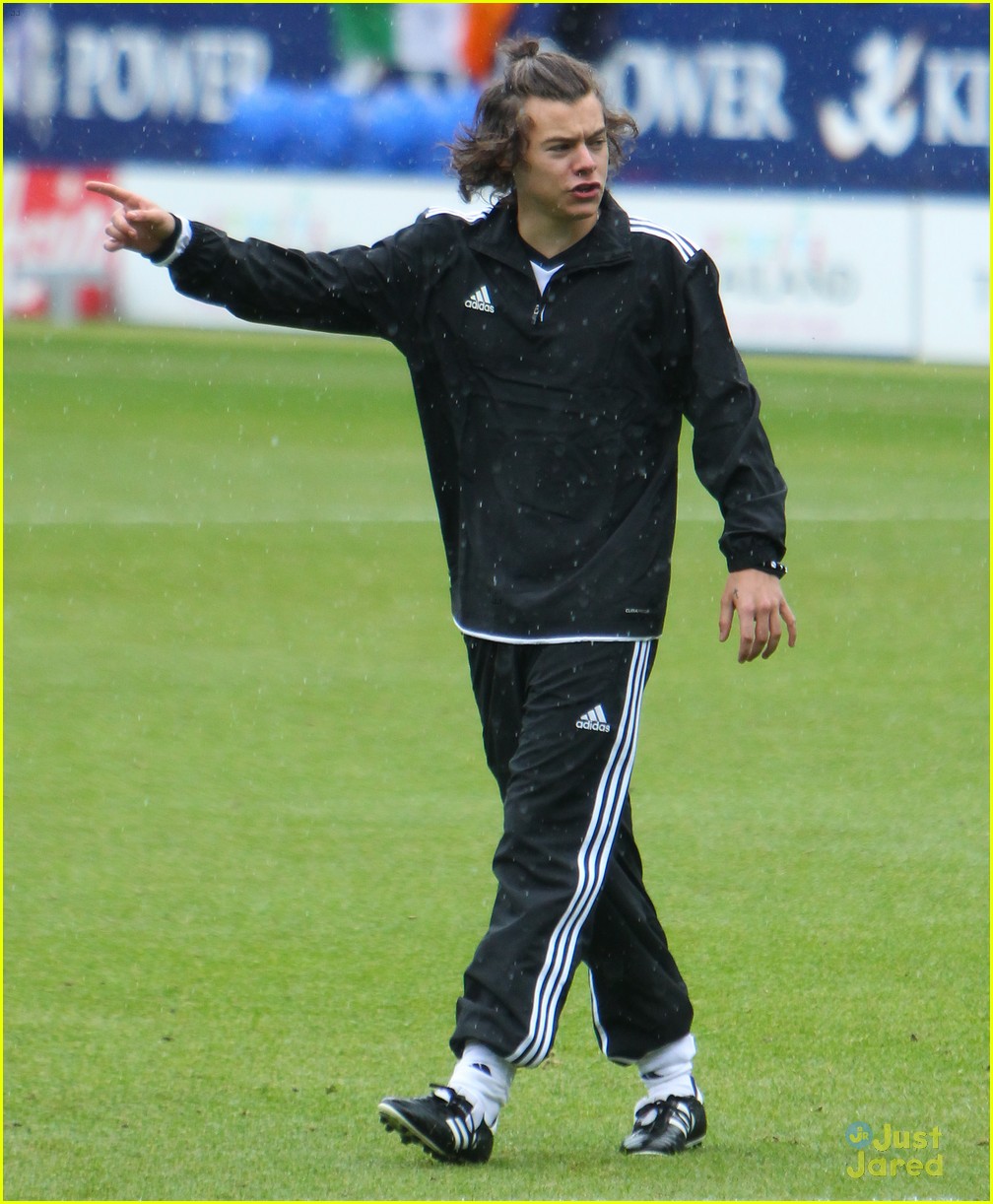 One Direction Shows Off Major Skills in Charity Soccer Game for Irish ...