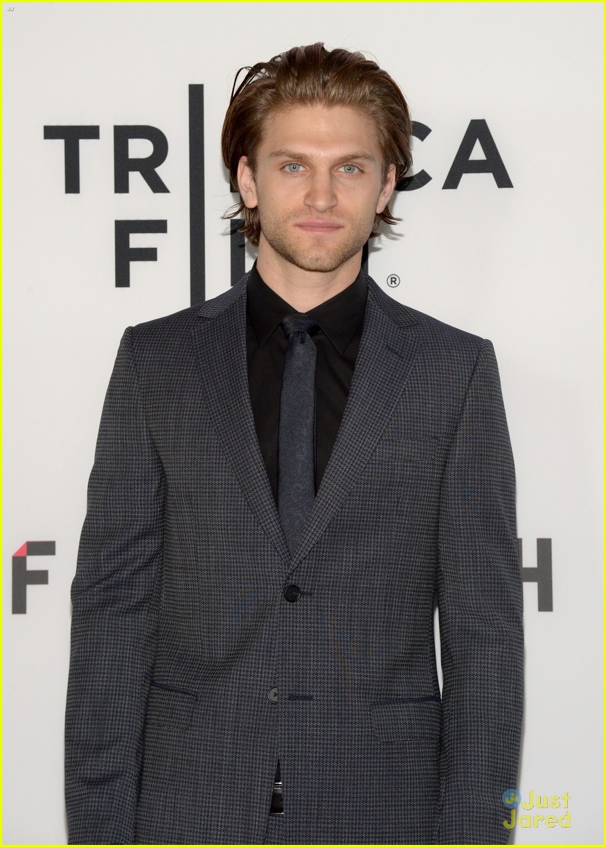 Keegan Allen & Zoe Levin Premiere 'Palo Alto' in Los Angeles | Photo ...