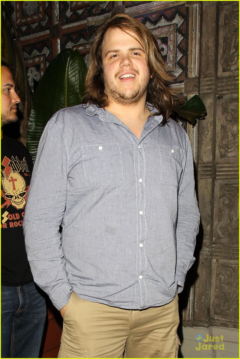 American Idol Champ Caleb Johnson Hits Up Jack White Concert | Photo ...