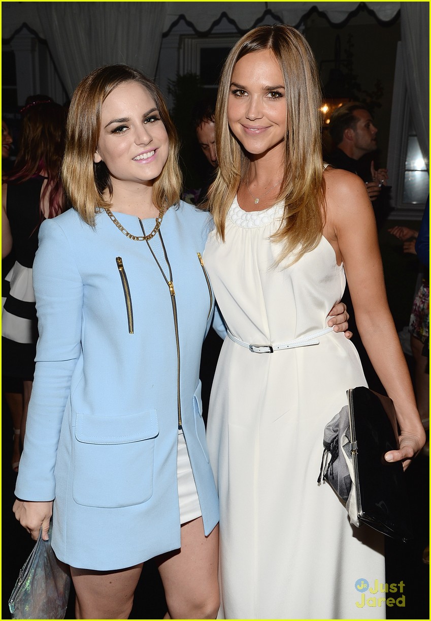 JoJo & Arielle Kebbel are Best Buds at City of Hope Event! | Photo ...