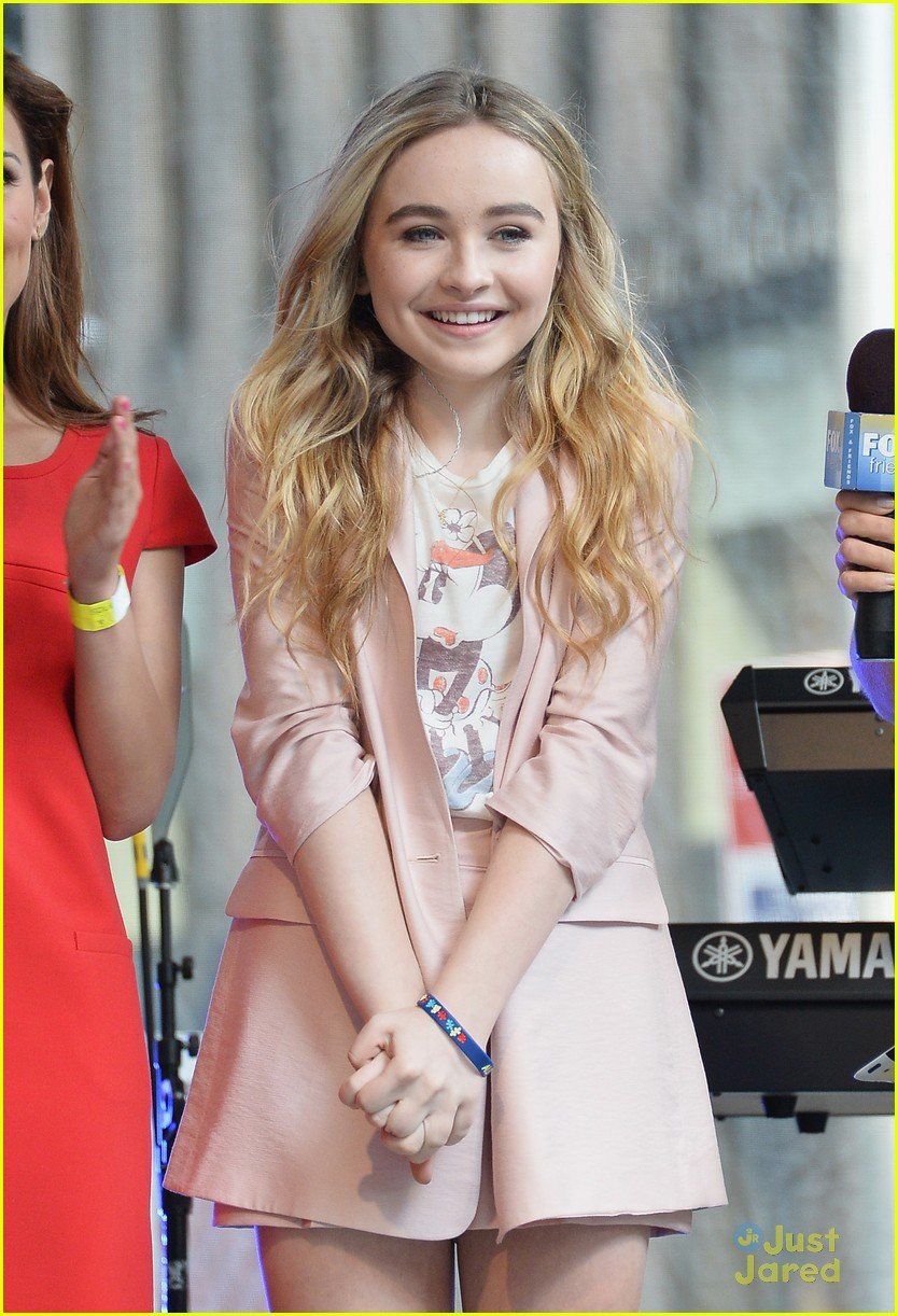 Sabrina Carpenter Performs on 'Fox & Friends' Ahead of 'Girl Meets ...