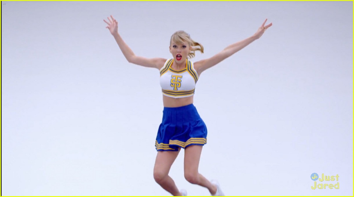 Taylor Swift Debuts 'Shake It Off' Music Video - WATCH NOW! | Photo ...