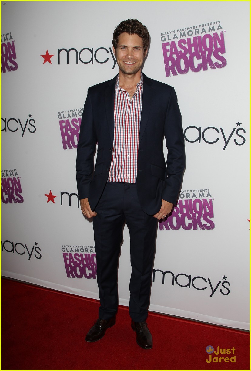 Peyton List & Shenae Grimes Get Stylish for Macy's Glamorama Fashion Rocks Event | Photo 716756 ...