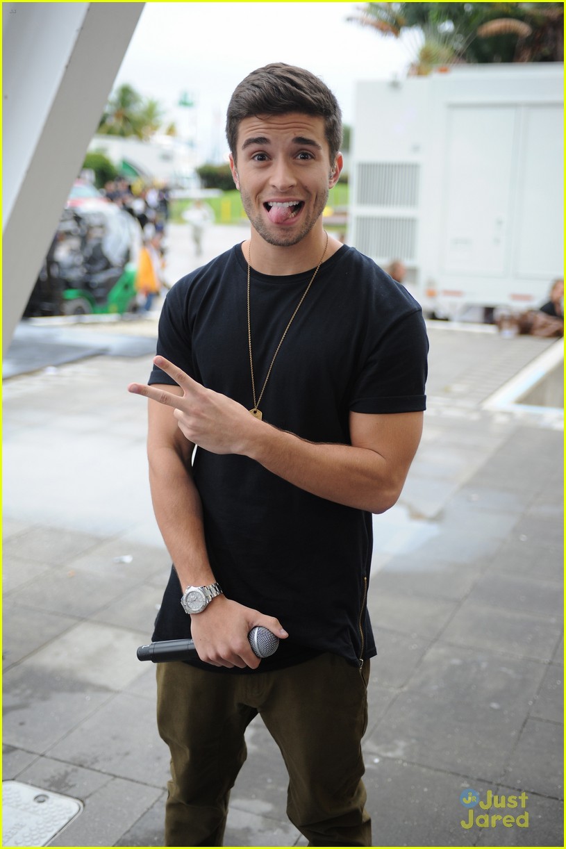Jake Miller Kicks Off MTV EMA Show in Miami - See All The Pics! | Photo ...
