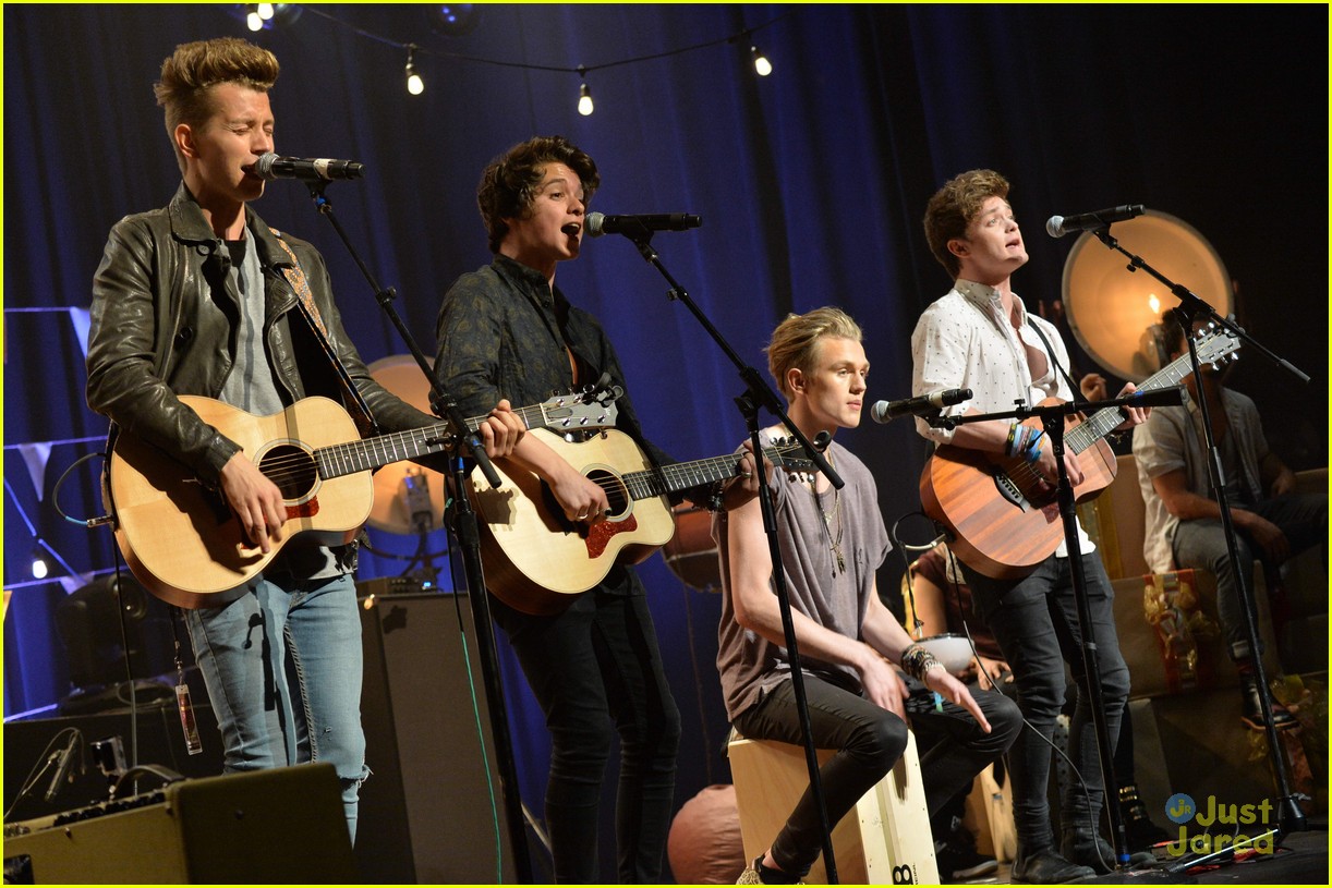 The Vamps Join Fifth Harmony At Radio Disney's Birthday Bash After ...