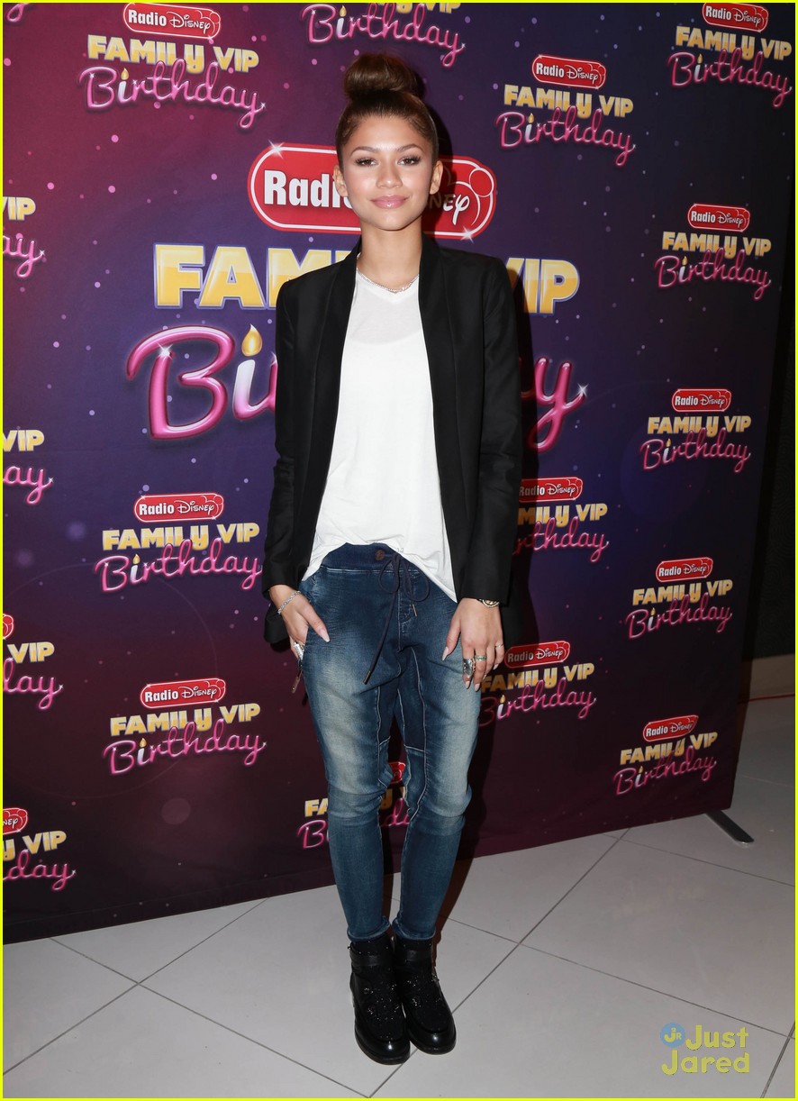 Zendaya & Alli Simpson Celebrate Radio Disney's Birthday With McClain ...