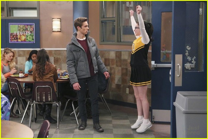 Logan Wishes Away Lindy In 'I Didn't Do It' TONIGHT | Photo 750569 ...