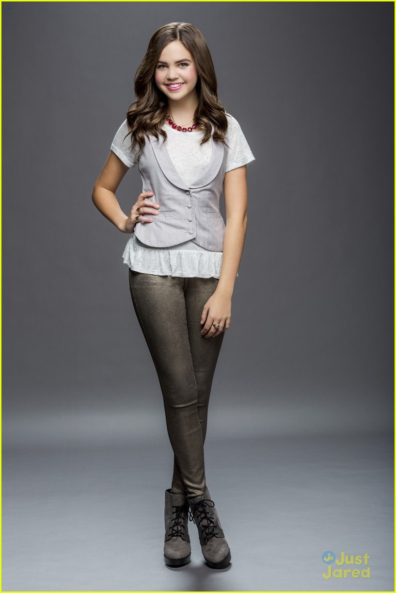 Bailee Madison & Rhys Matthew Bond: Get Another Look at 'Good Witch' TV ...