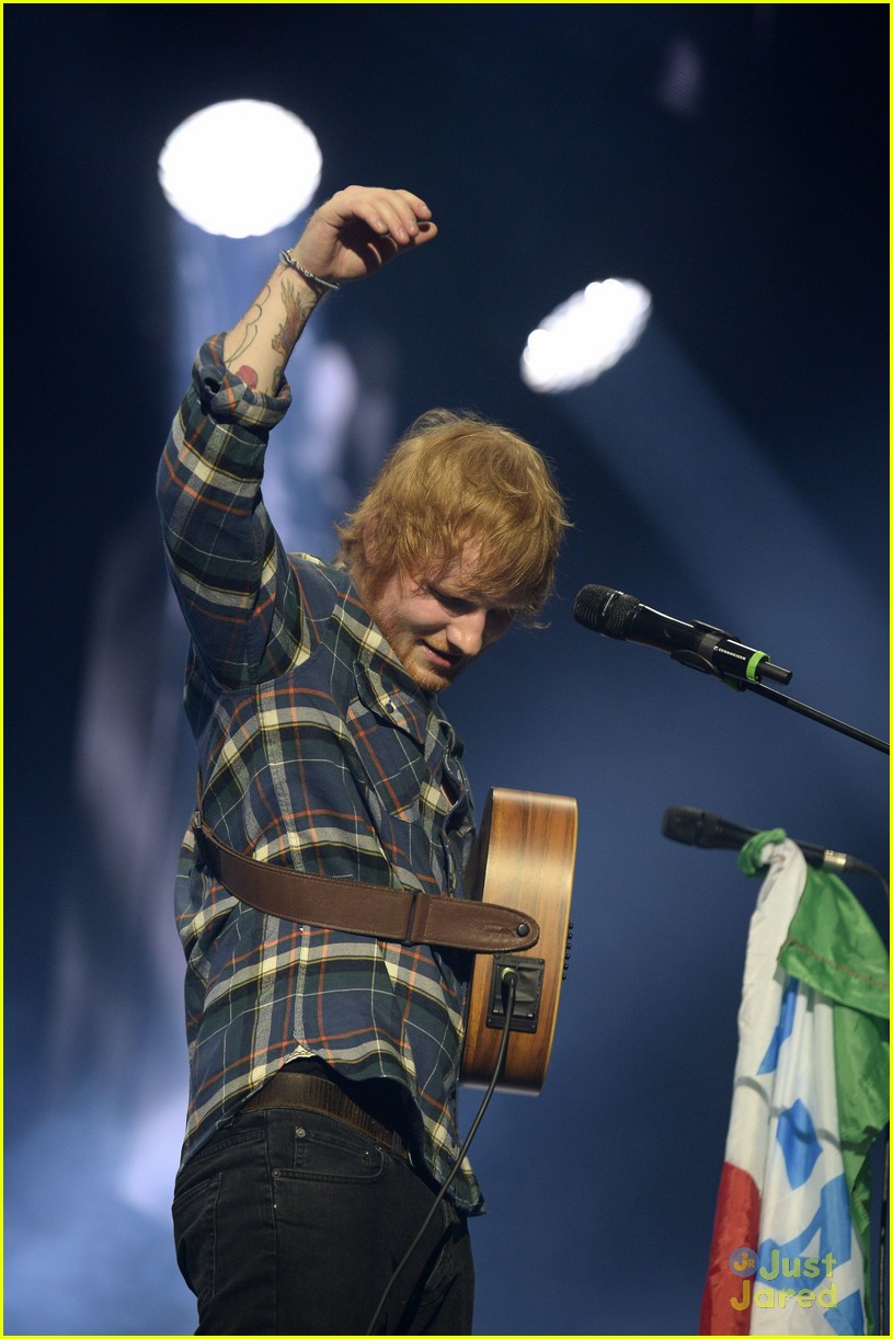 Full Sized Photo of ed sheeran race car top gear video 35 | Watch Ed ...