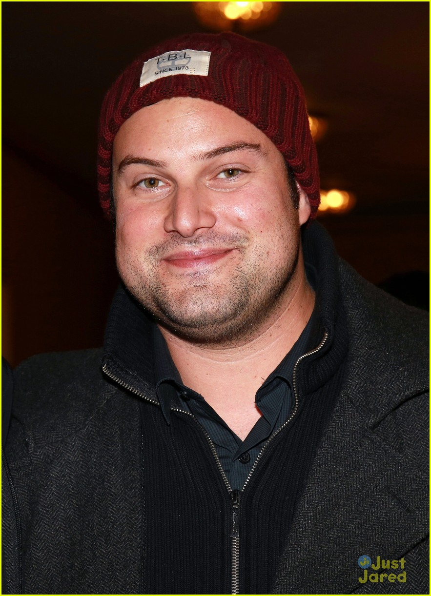 Max Adler Steps Out Before Big 'Glee' Return | Photo 759845 - Photo ...