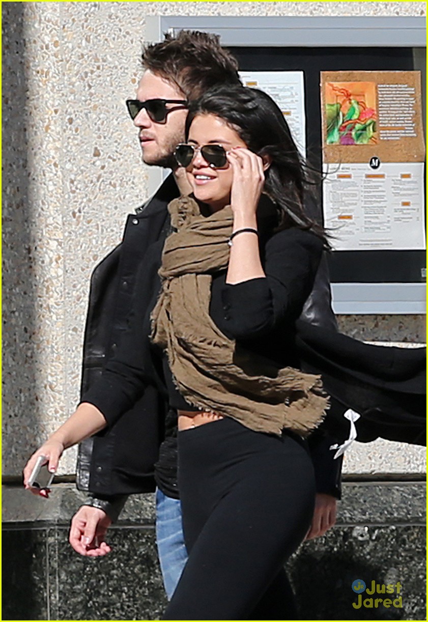 Selena Gomez Grabs Lunch with Zedd in Atlanta - See the Pics! | Photo ...