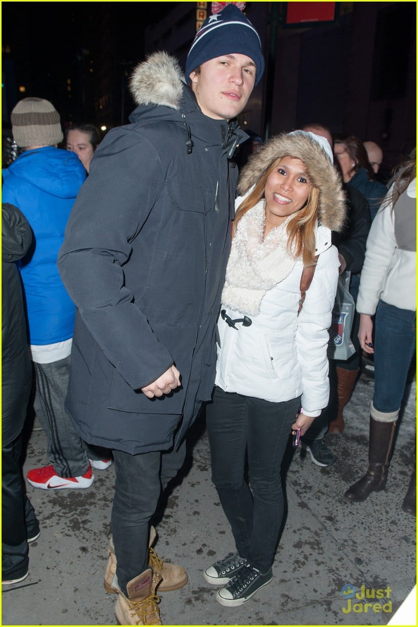 Ansel Elgort Talks About His Stellar Basketball Skills on 'Kelly ...