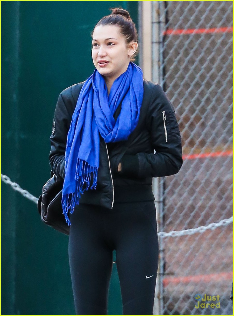 Bella Hadid On Her Dark Hair Color: 'I Wanted To Show People Gigi & I ...