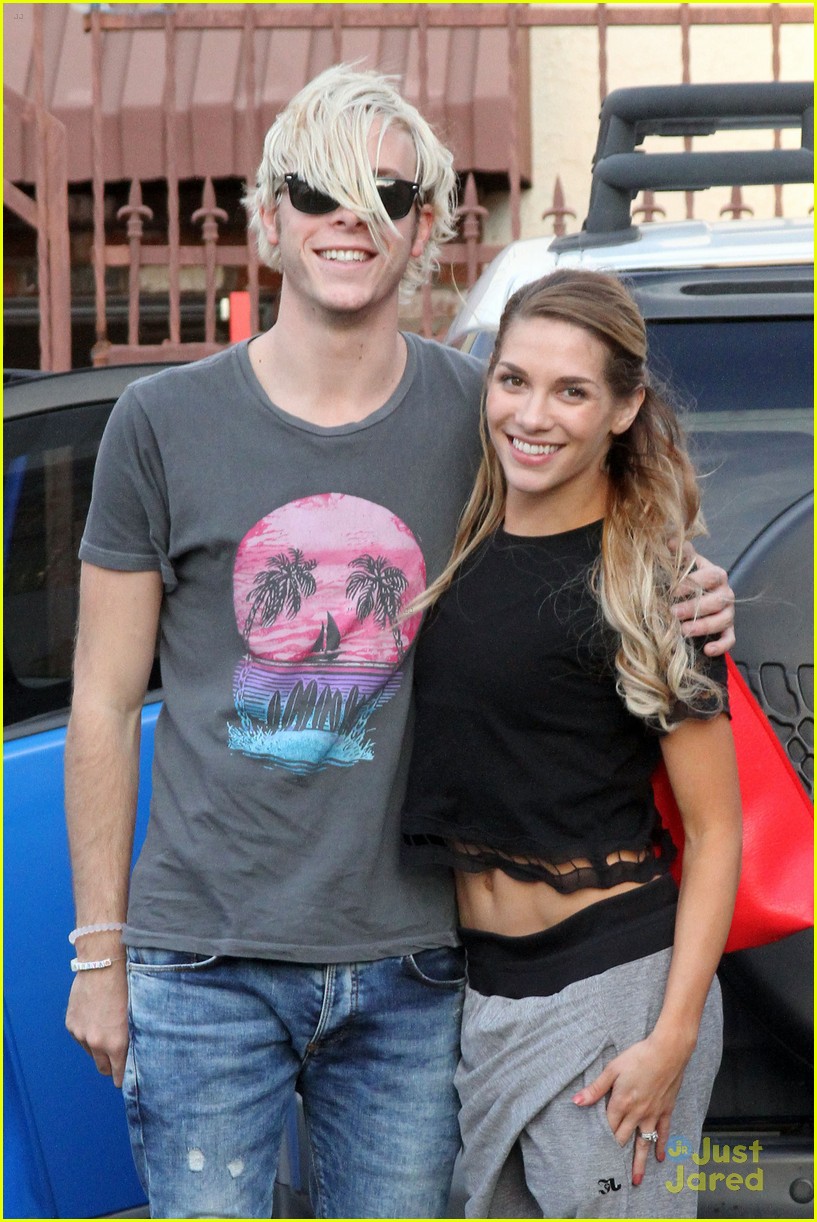 Riker Lynch & Allison Holker Give Shout Out To Team Rallison Fans ...