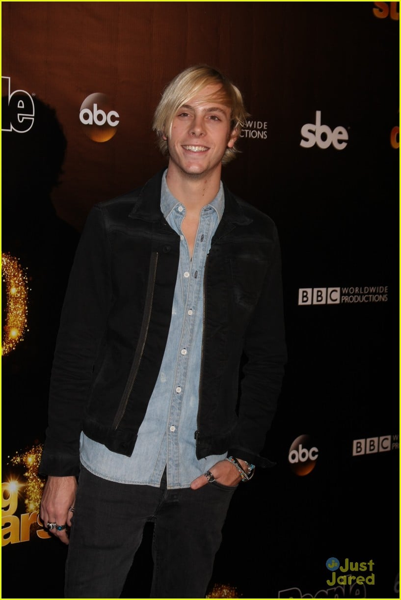 Allison Holker Dotes on Riker Lynch In Super Sweet Instagram | Photo ...