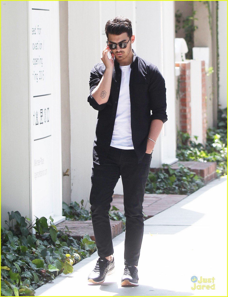 Joe Jonas To Perform With Ciara On Her Tour This Weekend! | Photo ...