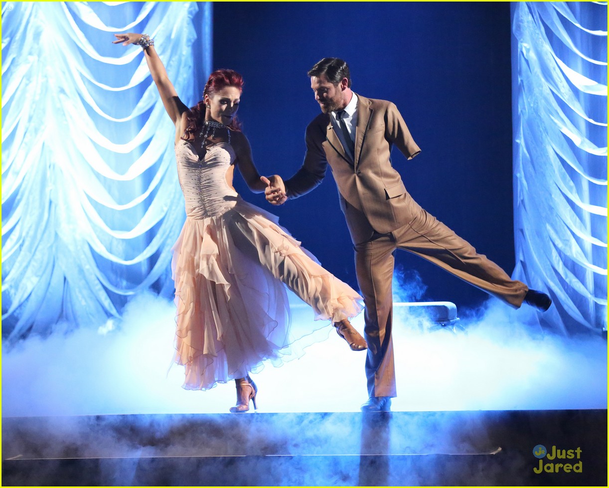 Noah Galloway Celebrates Engagement To Jamie Boyd on Extra Before ...