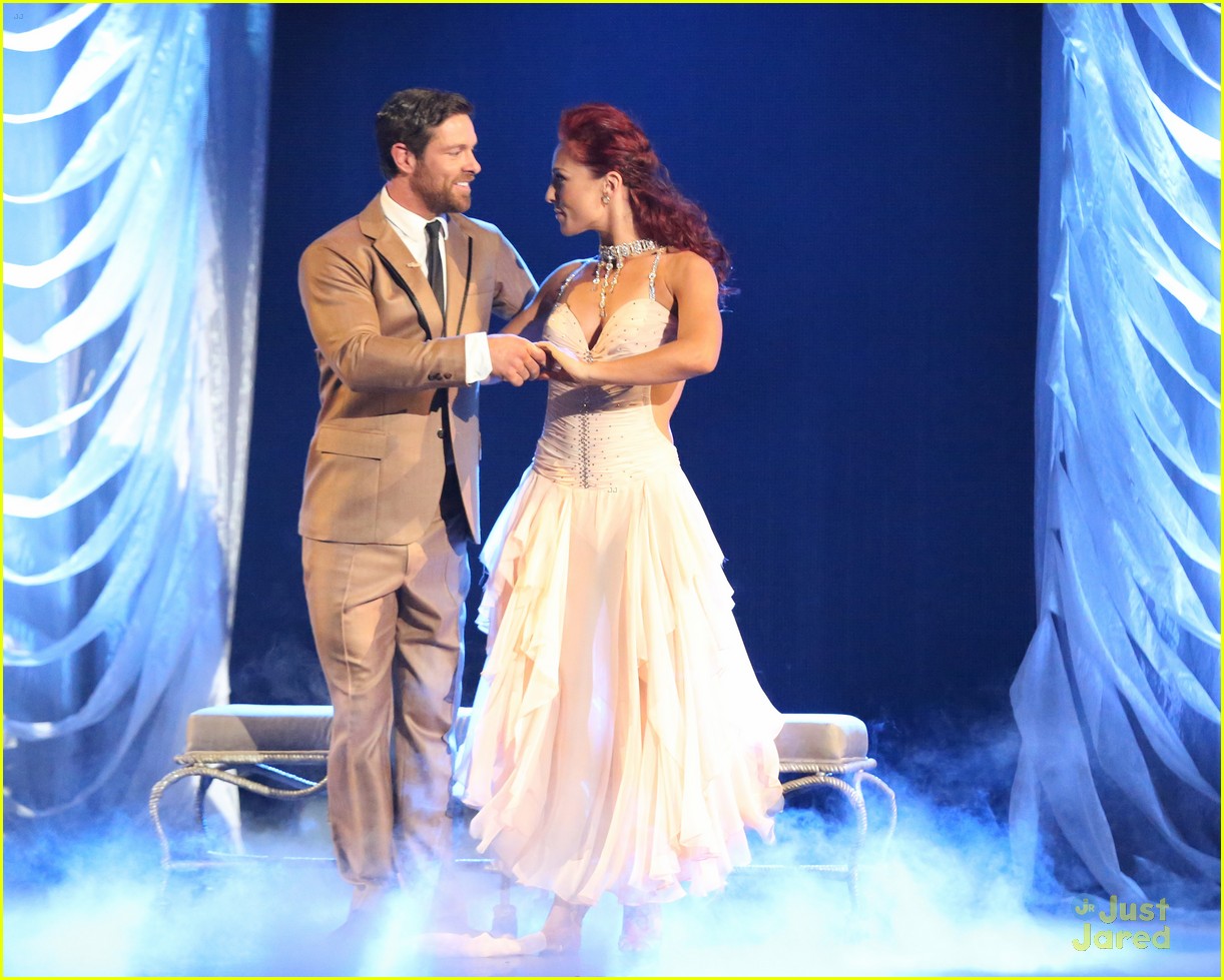 Noah Galloway Celebrates Engagement To Jamie Boyd on Extra Before ...