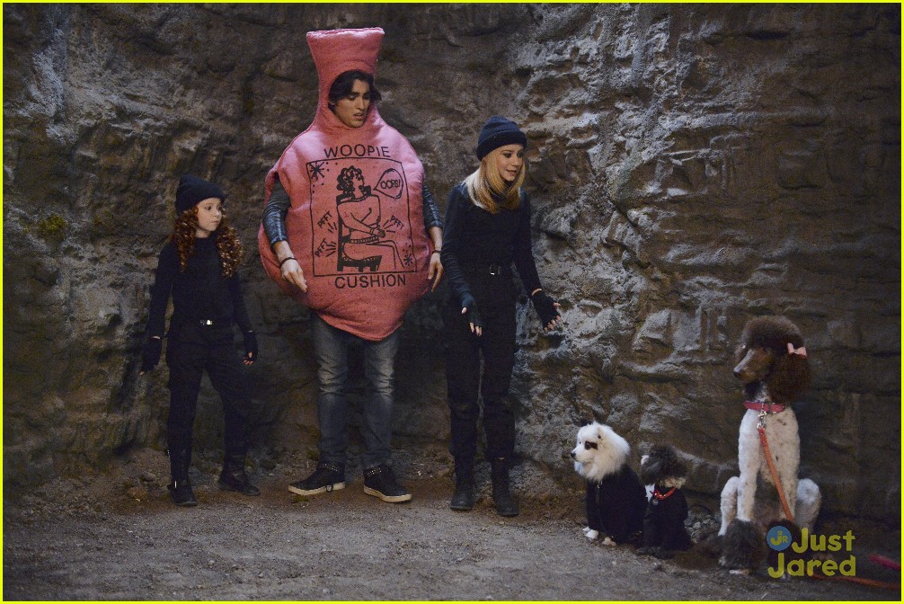 Stan & The Puppies Keep 'Kidnapping' Princess On Tonight's 'Dog With ...