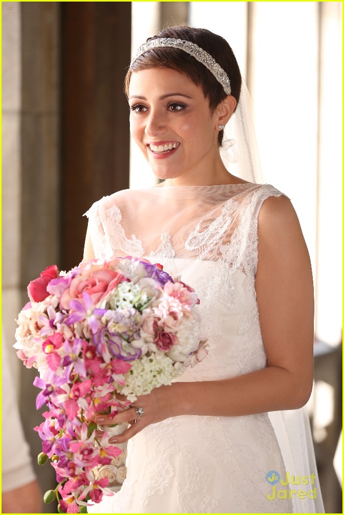 April & Leo Get Married On 'Chasing Life' TONIGHT! | Photo 848769 ...