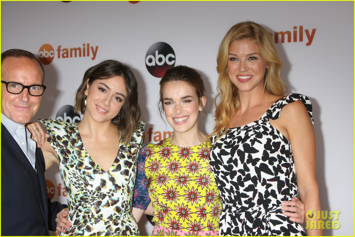 Chloe Bennet & Elizabeth Henstidge Get Glam for ABC's TCA Party ...