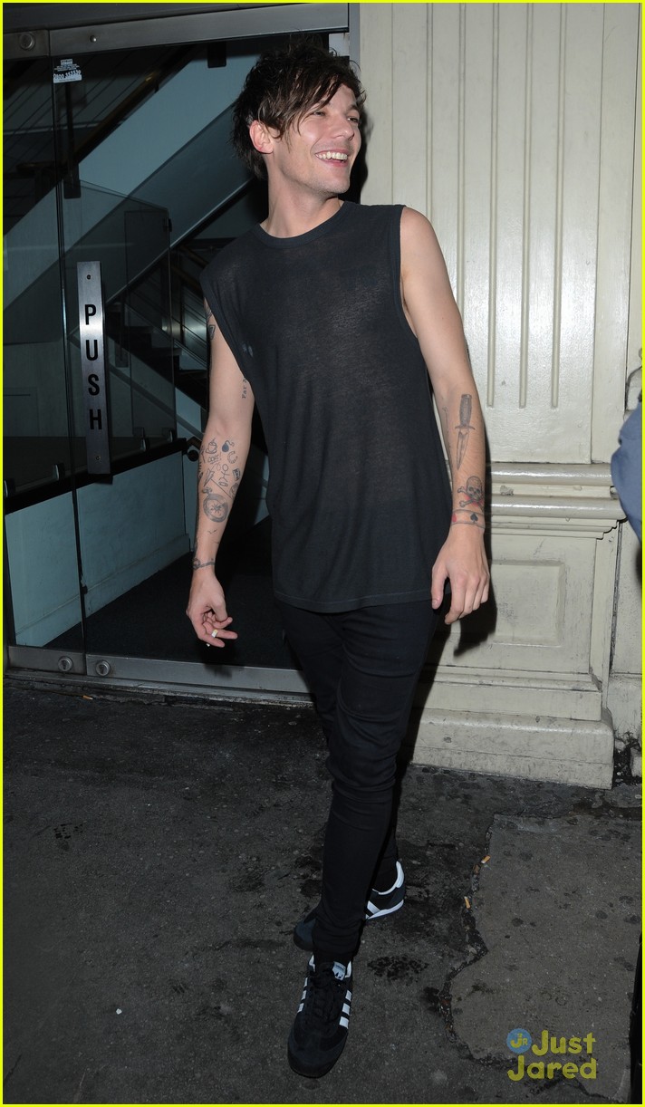 One Direction Play Apple Music Festival After Dropping New Song ...