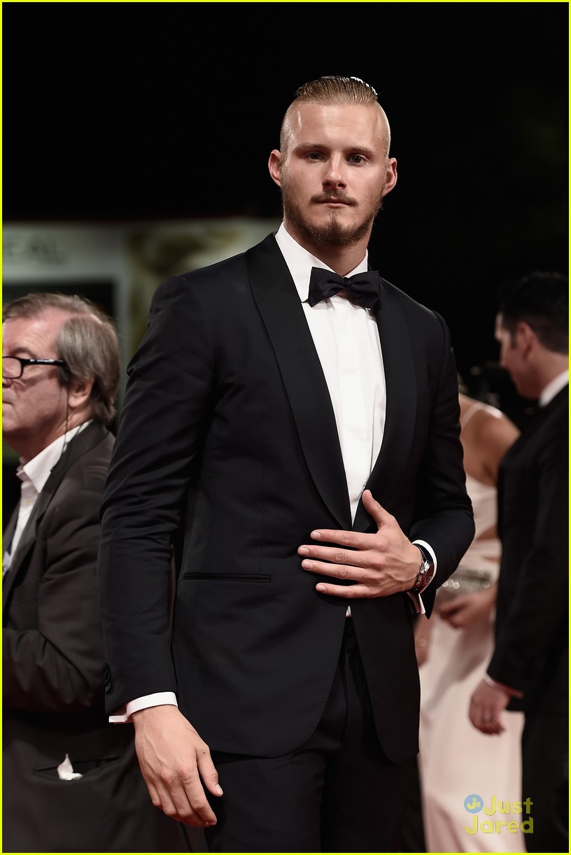 Alexander Ludwig Pretends To Bite Director Daniel Alfredson At 'Go With ...