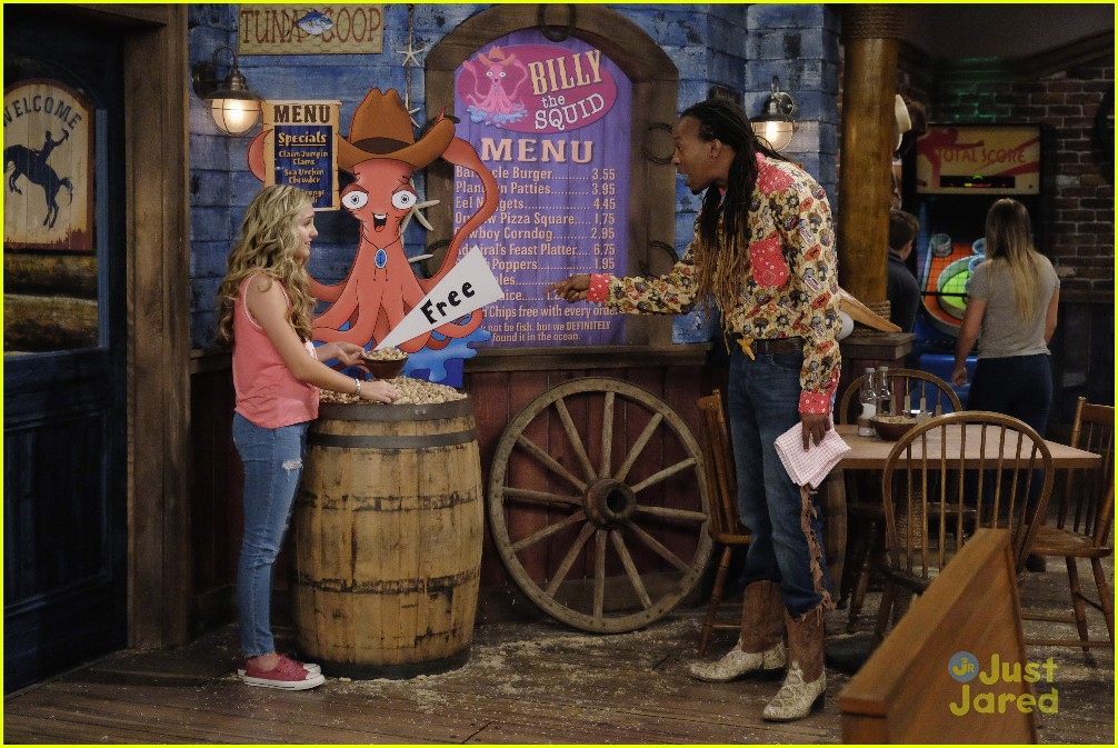 Conor Isn't The Biggest Fan Of Wendell's New Girlfriend On Tonight's ...