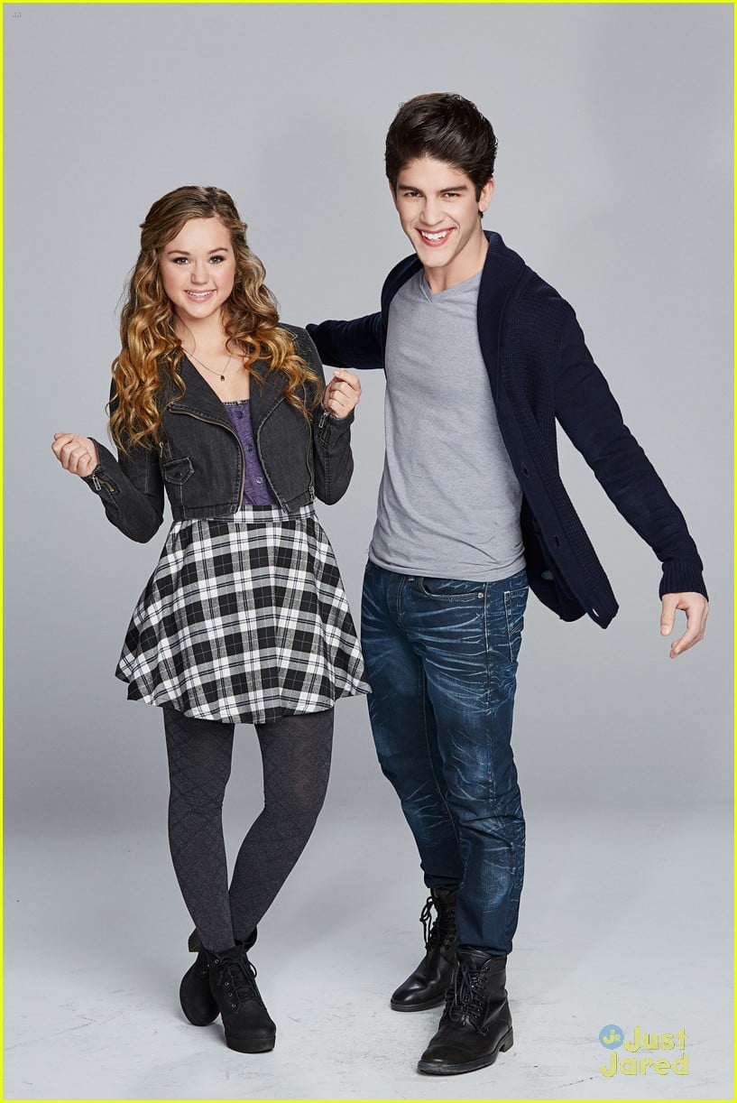 Brec Bassinger Helps Rahart Adams Turn Into A Fake Vampire In 'Liar ...