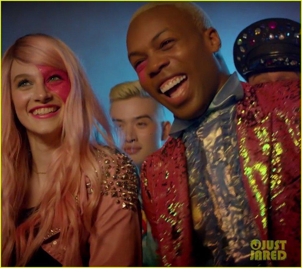 Aubrey Peeples Teams Up With Todrick Hall for 'YoungBlood' Video ...