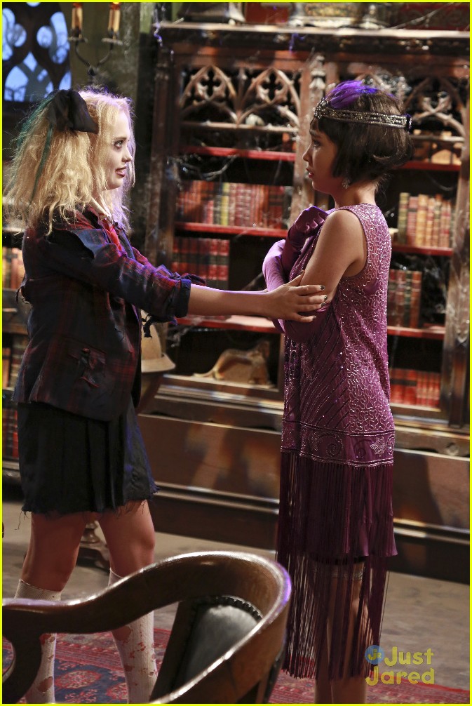 Cyd & Shelby Move On To Teleportation On Tonight's 'Best Friends ...