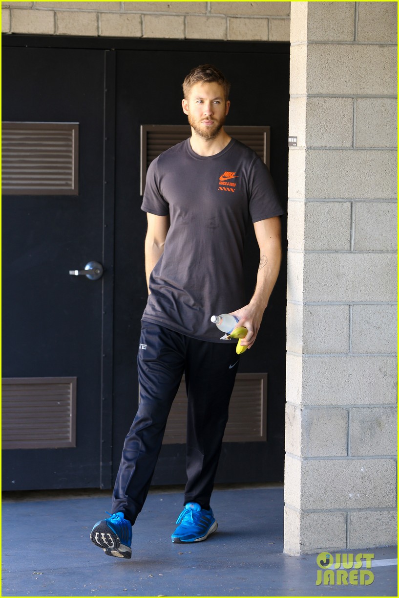 Calvin Harris Hits the Gym as Taylor Swift Tours the World | Photo ...