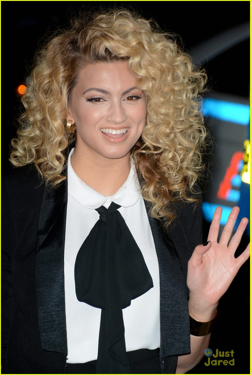 Tori Kelly Hits Night Of Stars Gala After 'Colors Of The Wind' Cover ...