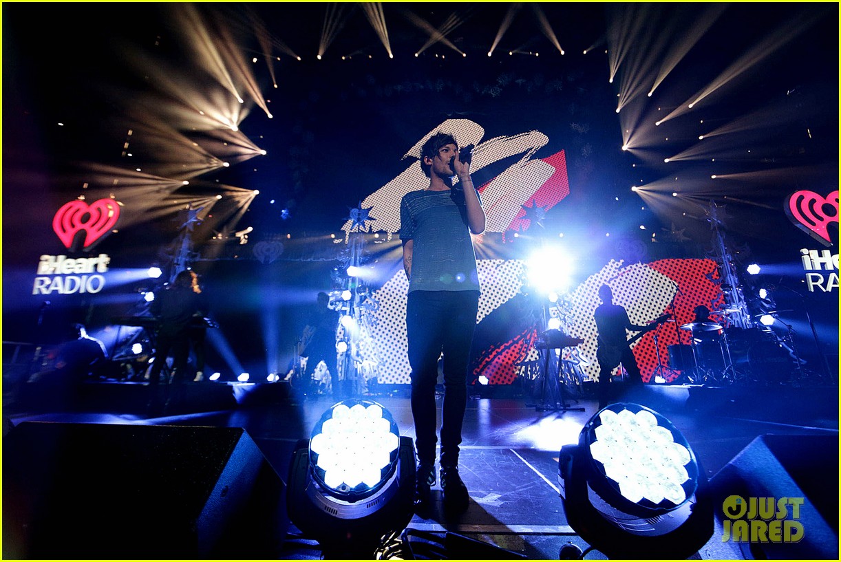 One Direction Go To 'Infinity' & Beyond at Jingle Ball LA 2015 | Photo ...