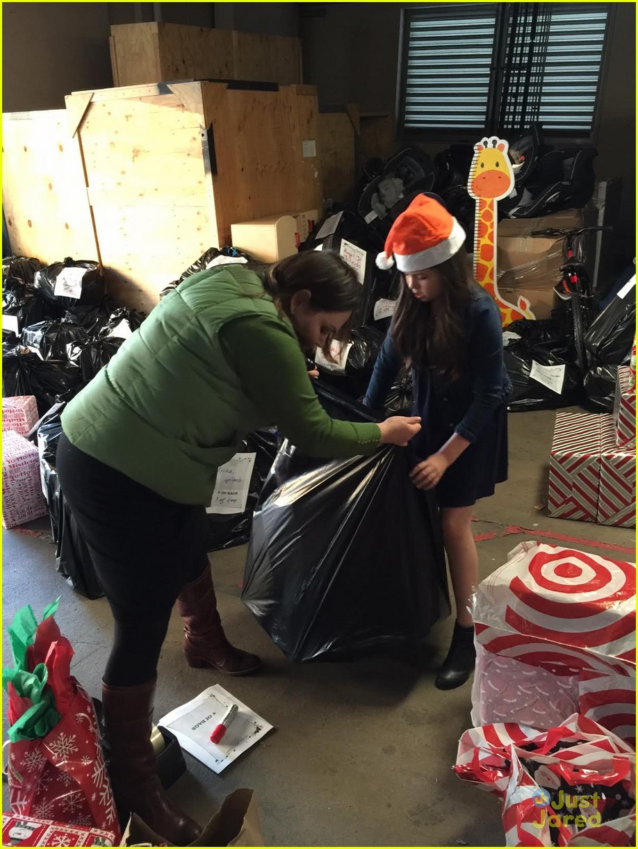 The Thundermans' Addison Riecke Teams Up With Write Brain Books & Gifts ...