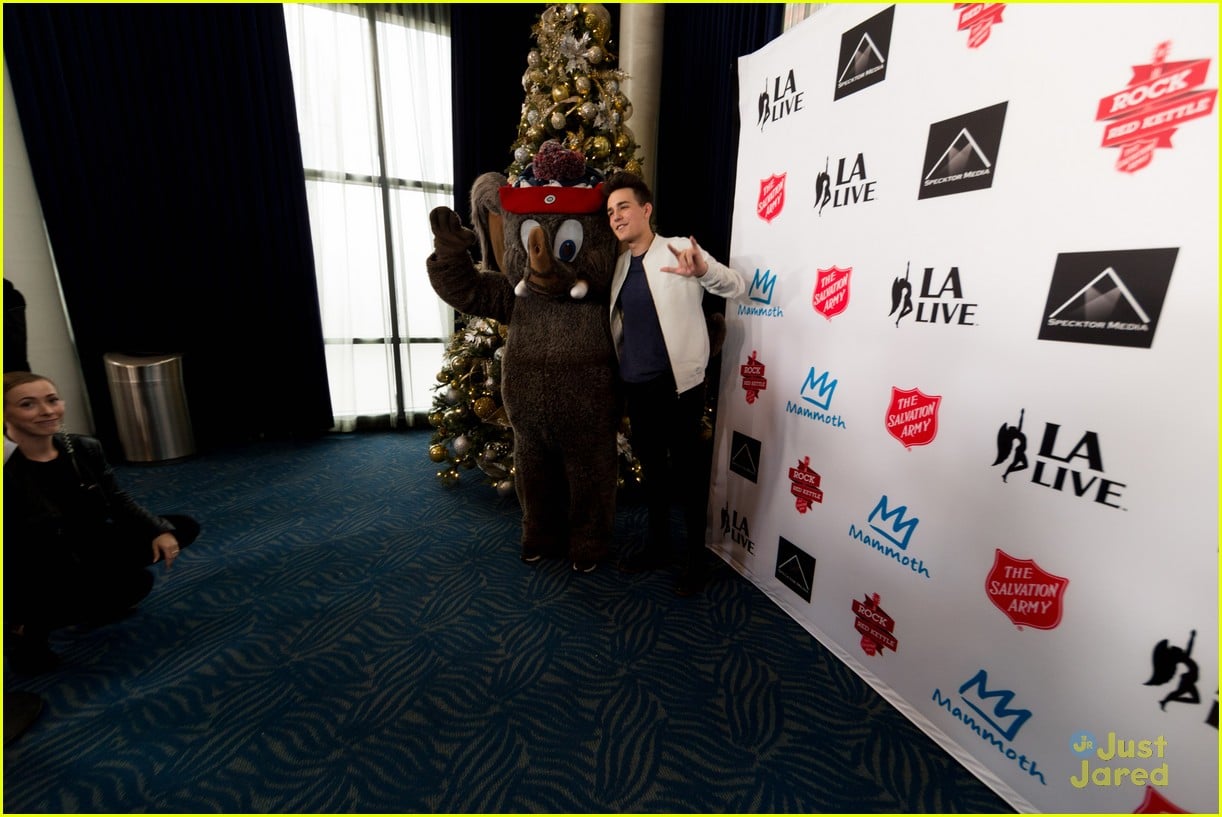 Jacob Whitesides & Tahj Mowry Spread Holiday Cheer at Rock The Red ...
