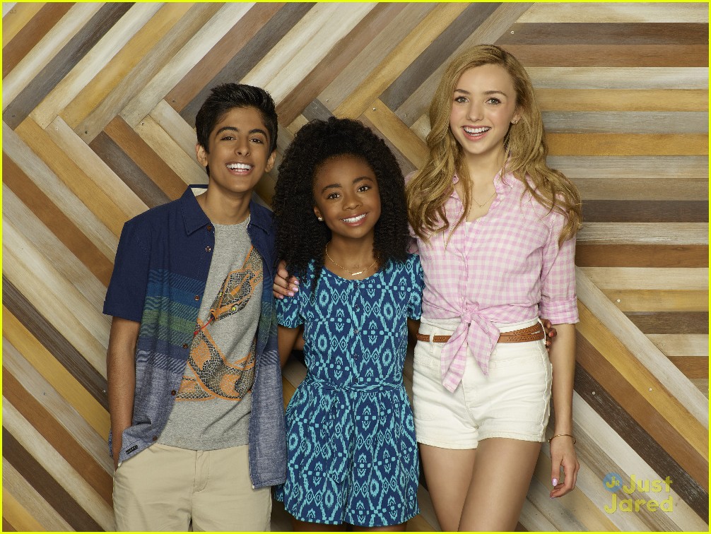 Emma Leaves Ravi In Charge of Camp Kikiwaka Tonight on 'Bunk'D ...